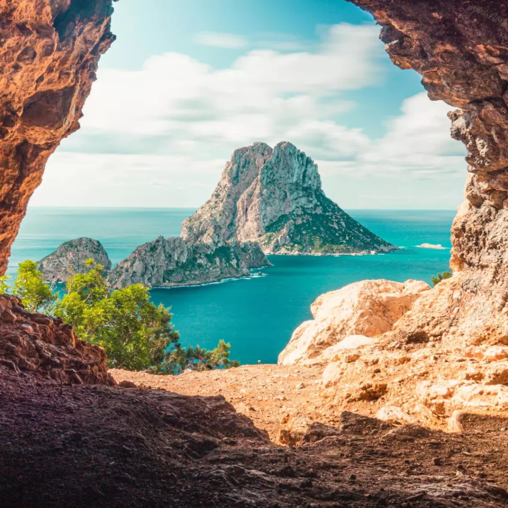 Alles wat je moet weten over Es Vedrá Ibiza | Ibiza Stories